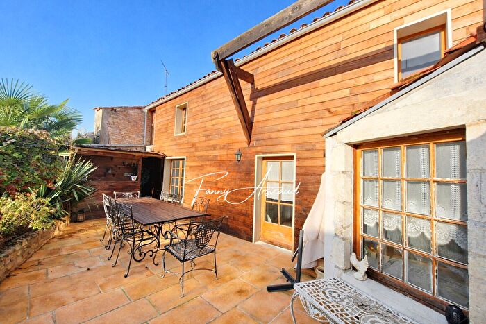 Maison à vendre - Lîle-dElle - 6 pièces - 4 chambres