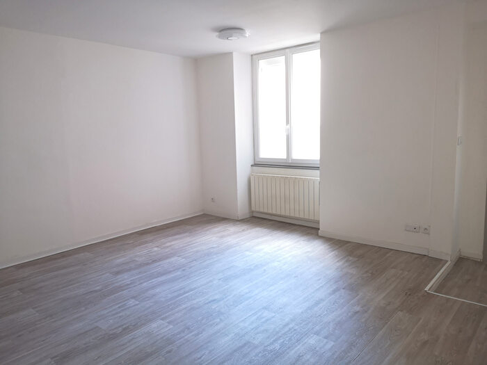 Appartement à louer - Saint-Palais - 3 pièces - 2 chambres