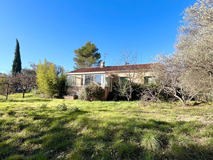 Maison à vendre - Garéoult - 3 pièces - 2 chambres