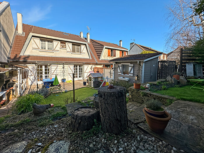 Maison à vendre - Rosny-sous-Bois, Les Changis - 6 pièces - 3 chambres