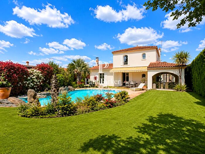 Maison 8 pièces à vendre - Mérignac, Centre-ville
