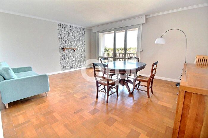 Centre Ville-Mousseaux-Plaine, Draveil : Appartement 3 pièces à louer