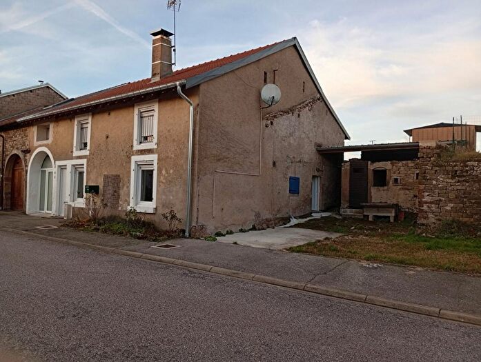 Gruey-lès-Surance - Maison 5 pièces à vendre