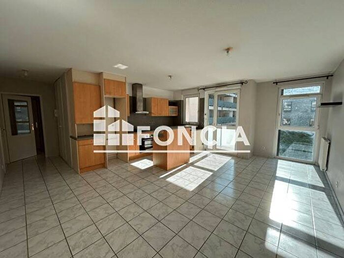 Appartement 3 pièces à Berriat-Ampere, Grenoble, à louer