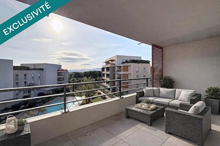 Appartement à vendre - Fréjus, Centre-ville - 3 pièces - 2 chambres