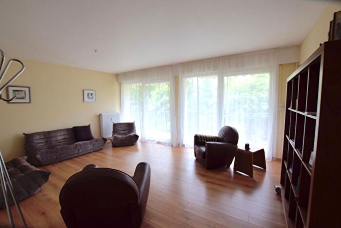 Appartement à vendre - Montbéliard, Faubourg, Mont-Chevis, Chiffogne, Citadelle - 4 pièces - 3 chambres