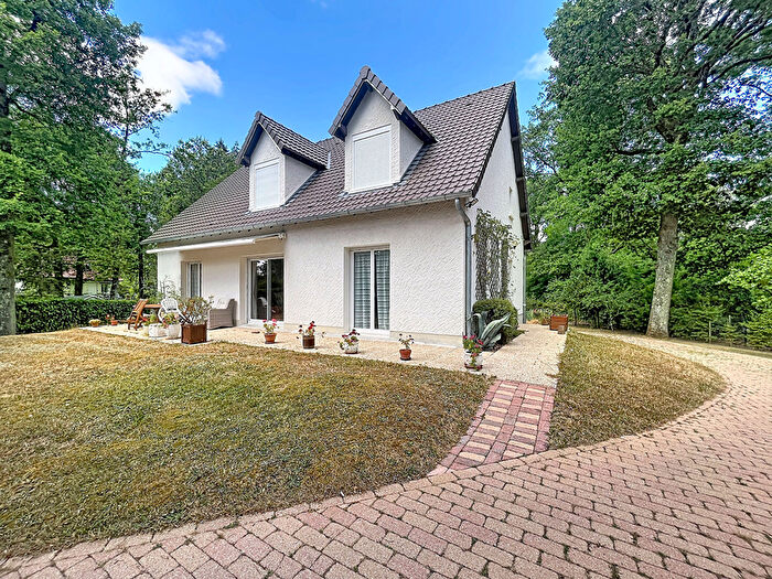 Saint-Cyr-en-Val - Maison 8 pièces à vendre