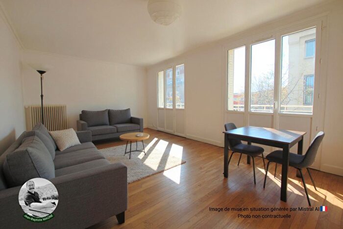 Appartement à vendre - Clermont-Ferrand, Delille, Cathédrale, La Gare - 4 pièces - 2 chambres
