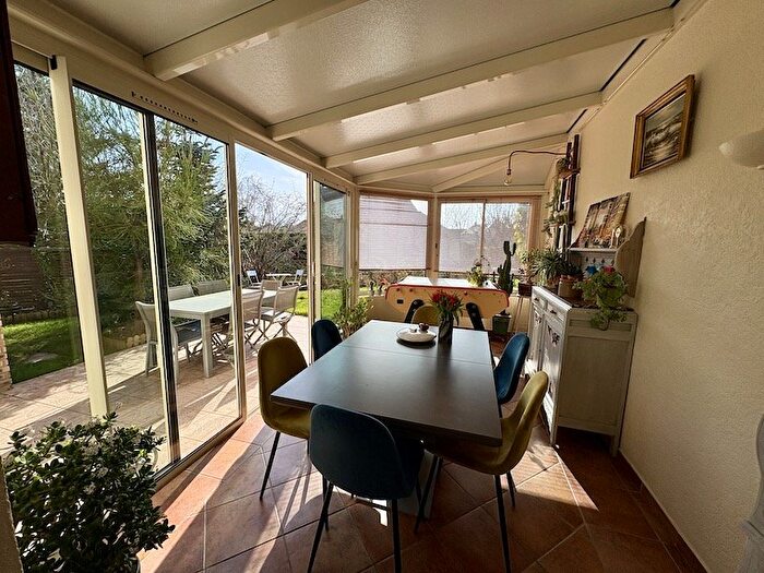 Châteaufort : Maison 7 pièces à vendre