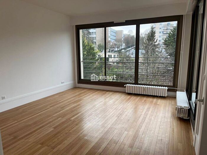 Appartement à louer - Coteaux, Saint-Cloud - 2 pièces - 1 chambre