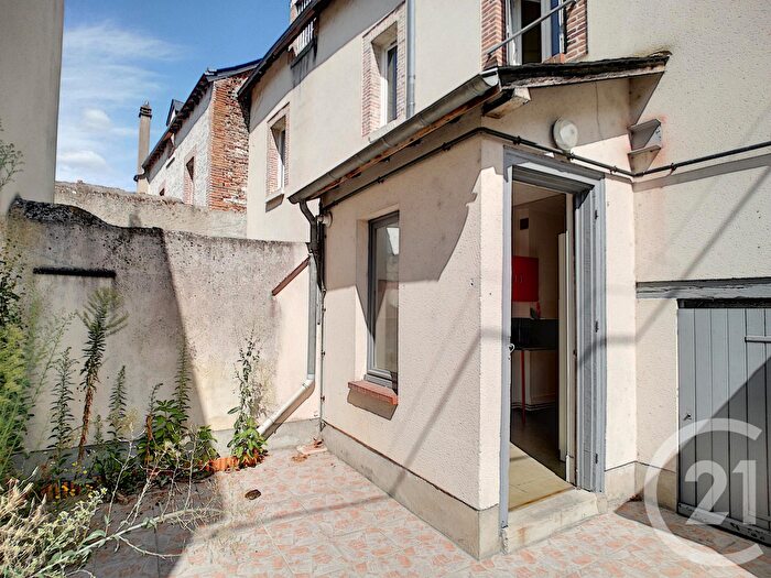Maison à vendre - Romorantin-Lanthenay, Centre-ville - 6 pièces - 4 chambres