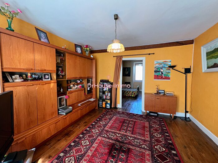 Maison à vendre - Objat - 5 pièces - 4 chambres