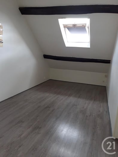 Mérobert : Appartement 2 pièces à louer
