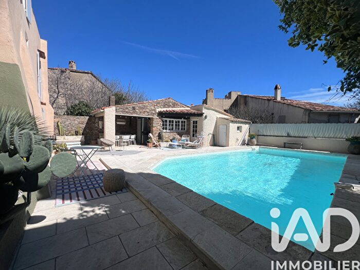 Maison à vendre - La Garde-Freinet - 5 pièces - 3 chambres