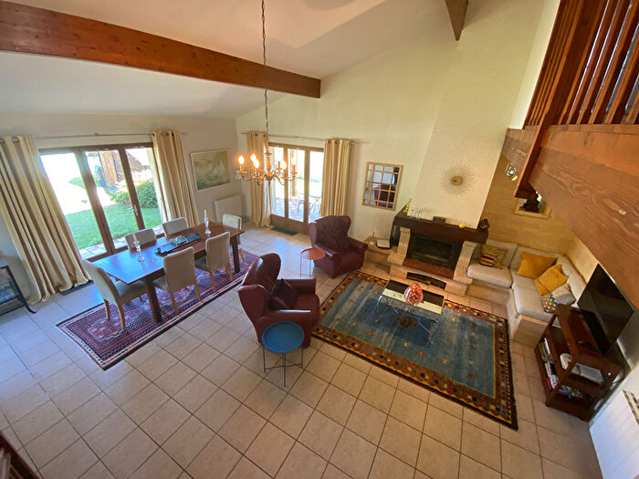 Maison à vendre - Castelnau-de-Médoc - 6 pièces - 4 chambres