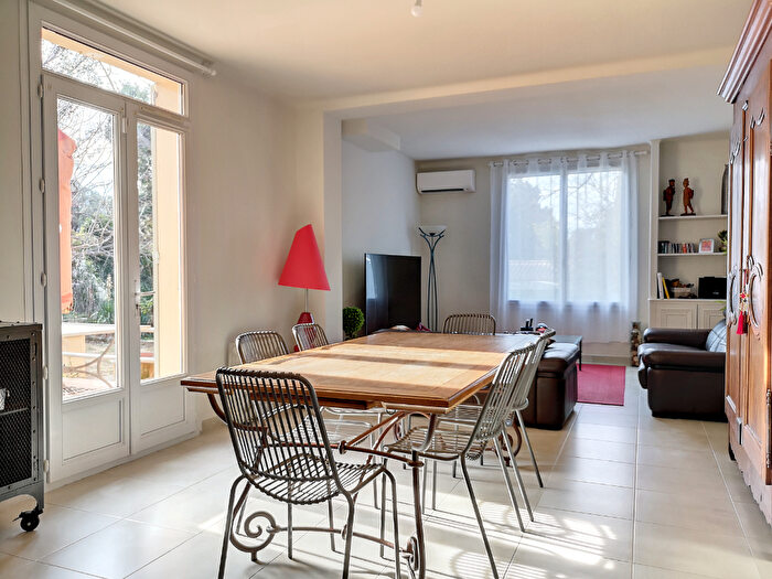 Les Angles : Maison 6 pièces à louer