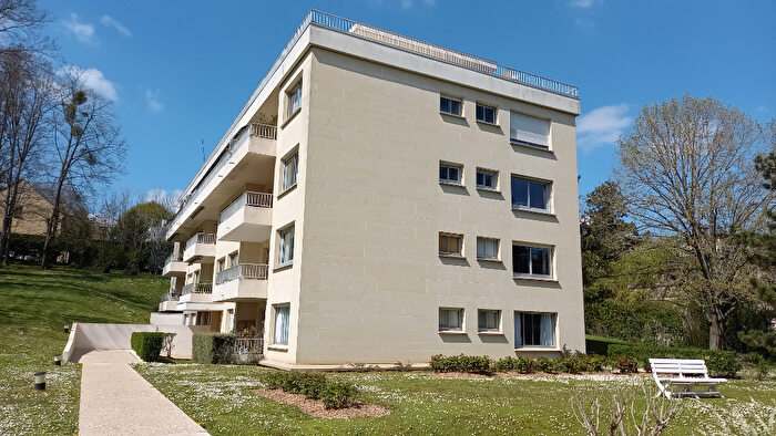 Appartement 1 pièce à Louveciennes, à louer