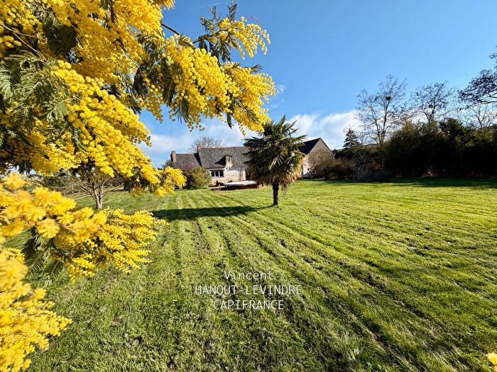 Maison à vendre - Soulaire-et-Bourg - 8 pièces - 3 chambres
