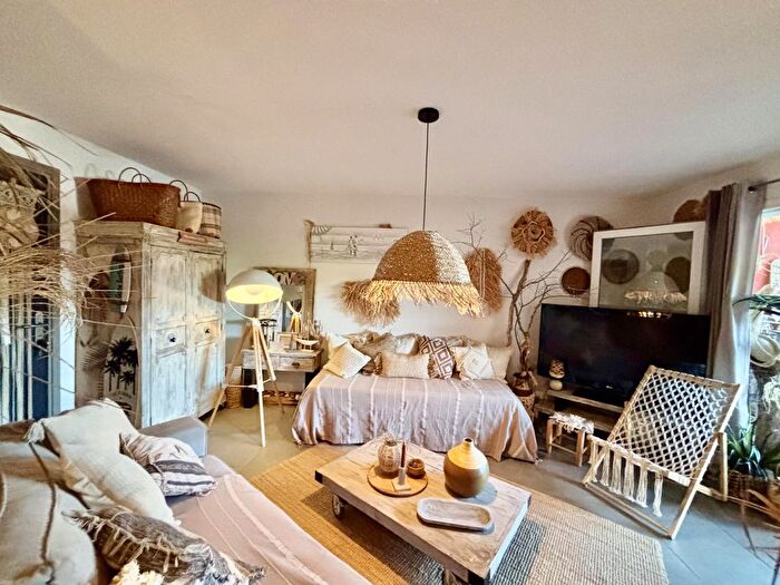 Appartement à vendre - Agde, La Ville - 1 pièce