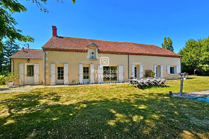 Saint-Christophe-en-Bazelle - Maison 7 pièces à vendre