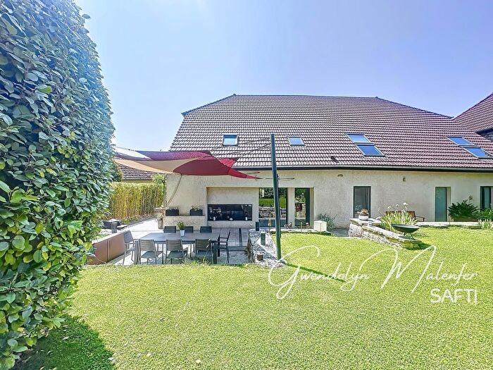 Maison 8 pièces à Arc-et-Senans, à vendre