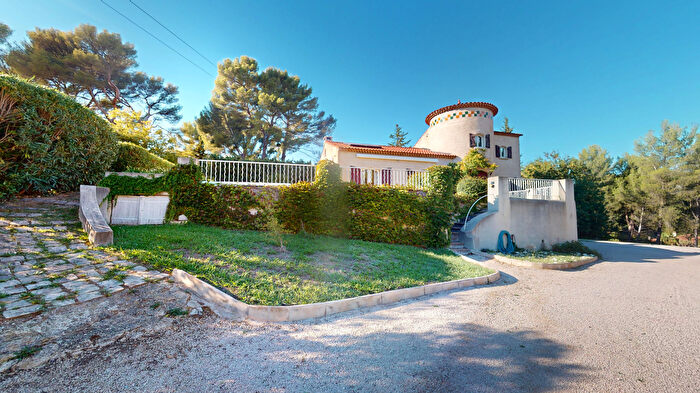 Roquevaire - Maison 6 pièces à vendre