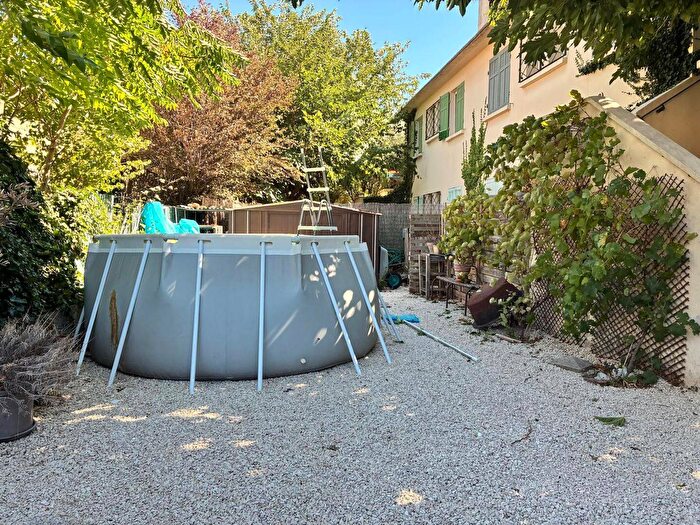 Maison à louer - Salon-de-Provence - 3 pièces - 2 chambres