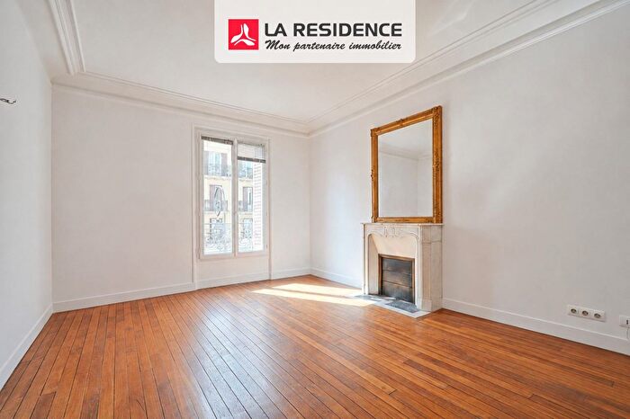 Saint-Cloud, Centre-ville - Appartement 4 pièces à vendre