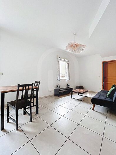 Appartement à louer - Gares, Montpellier - 2 pièces - 1 chambre