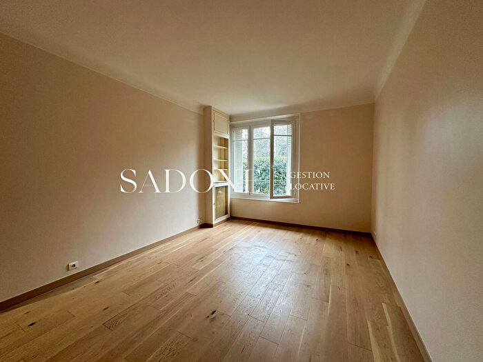 Neuilly-sur-Seine, Parc de Neuilly : Appartement 2 pièces à louer