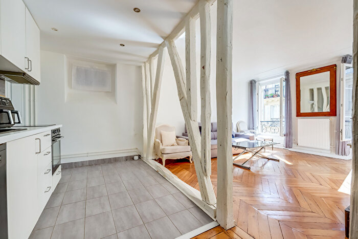 Paris 17ème, La Fourche, Guy Moquet - Appartement 3 pièces à vendre