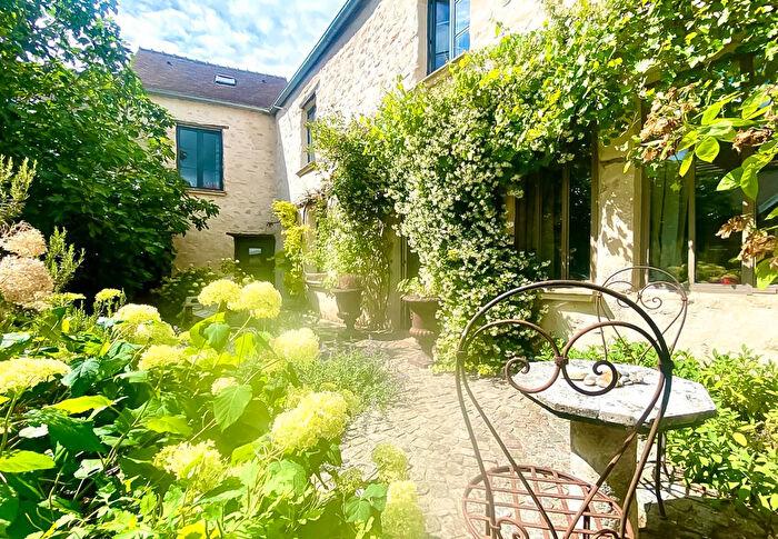 Mont-l'Évêque : Maison 10 pièces à vendre