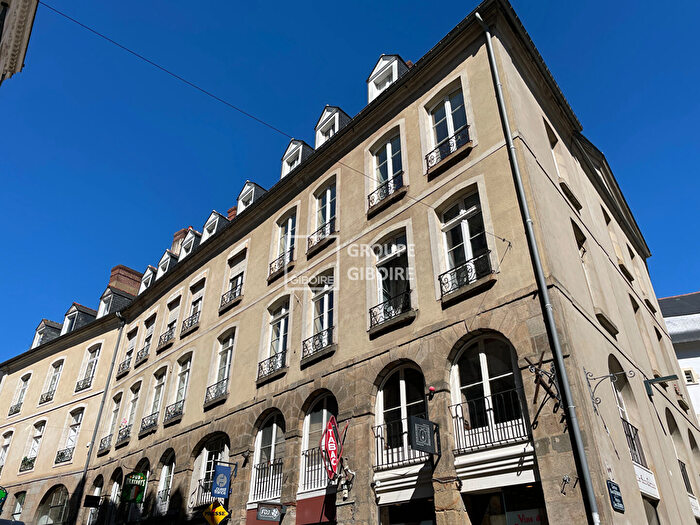 Appartement à vendre - Quartiers Centre, Centre-ville - 4 pièces - 2 chambres