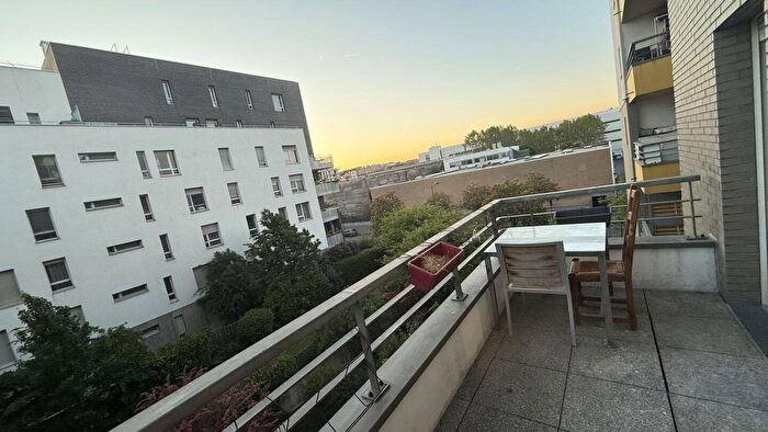 Saint-Denis : Appartement 2 pièces à louer