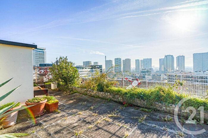 Appartement à louer - Paris ème arrondissement - 4 pièces - 3 chambres