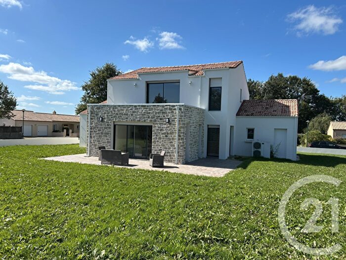 Maison à vendre - Les Lucs-sur-Boulogne - 6 pièces - 4 chambres