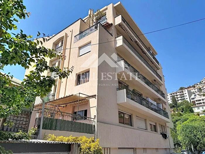Nice, Saint-Roch : Appartement 4 pièces à vendre
