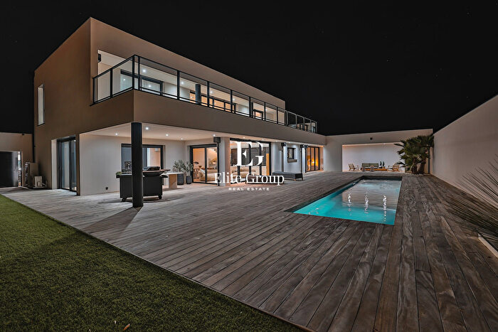 Maison à vendre - Angoulême, Victor Hugo - 11 pièces - 5 chambres