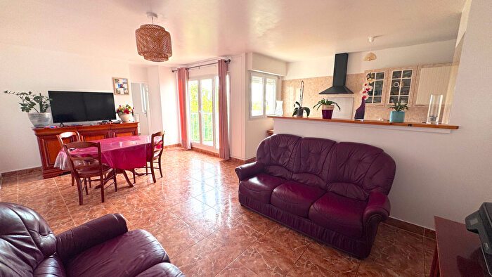 Évry, Champs Elysées : Appartement 5 pièces à vendre