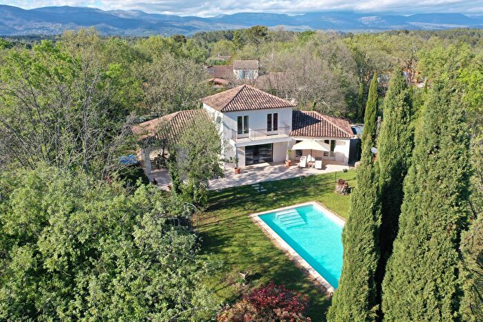 Maison à vendre - Saint-Paul-en-Forêt - 5 pièces - 4 chambres