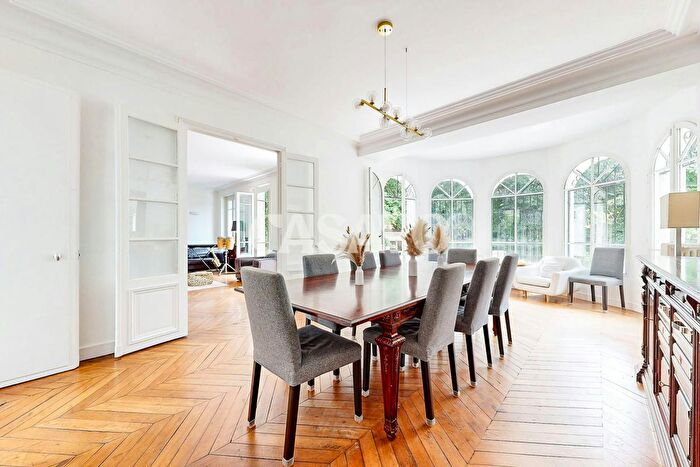 Maison 9 pièces à Fontenay-sous-Bois, Proche Bois de Vincennes, Rer A, à vendre