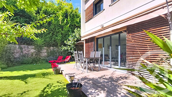 Maison à vendre - Antibes, Rastines, Super Antibes, Laval, La Fontonne - 4 pièces - 3 chambres
