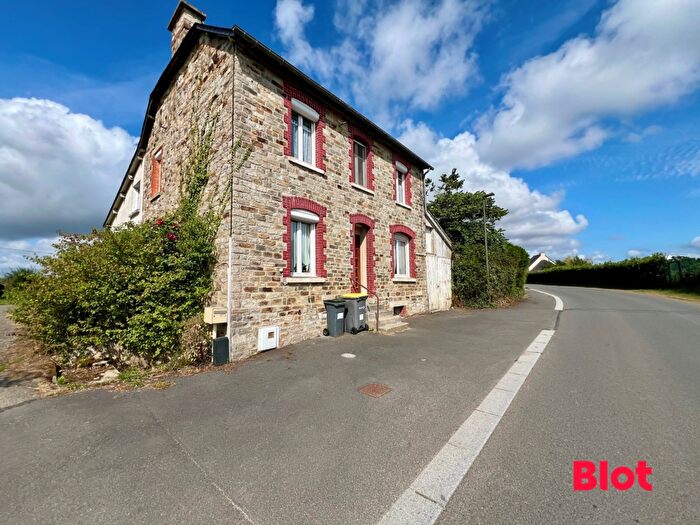 Maison à vendre - Caulnes - 7 pièces - 5 chambres