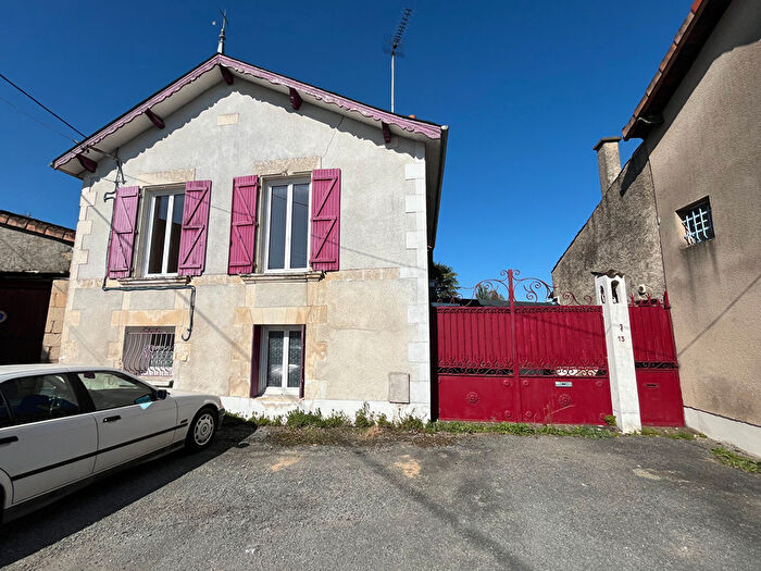 Maison à vendre - Poitiers, Ouest - 4 pièces - 3 chambres