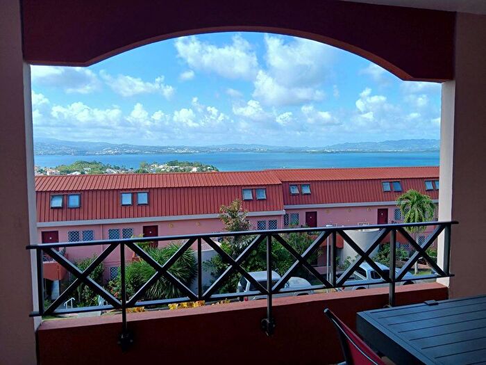 Appartement à louer - Les Trois-Îlets - 3 pièces - 2 chambres