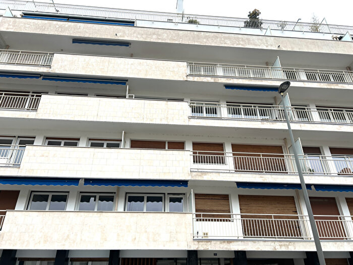 Appartement à vendre - Dijon, Montchapet - 3 pièces - 2 chambres