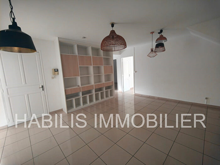 Appartement à louer - Saint-Denis, Centre-ville - 4 pièces - 1 chambre