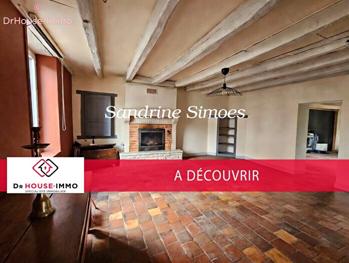 Maison à vendre - Montmorillon - 4 pièces - 3 chambres