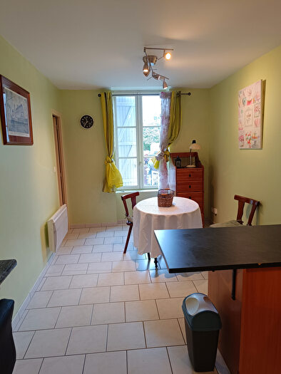 Appartement à louer - Vierzon, Villages - 2 pièces - 1 chambre