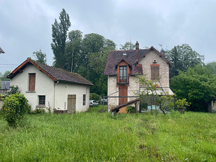 Beton-Bazoches - Maison 4 pièces à vendre